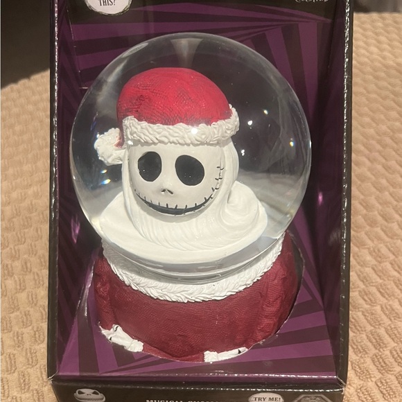 Disney | Holiday | New Nightmare Before Christmas Santa Jack Snow Globe ...